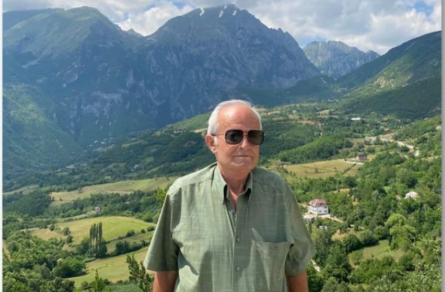 Prof. Dr. Agim Vinca: NGA KASAJT E TROPJES NË PARNAS. Homazh për Hamit ...