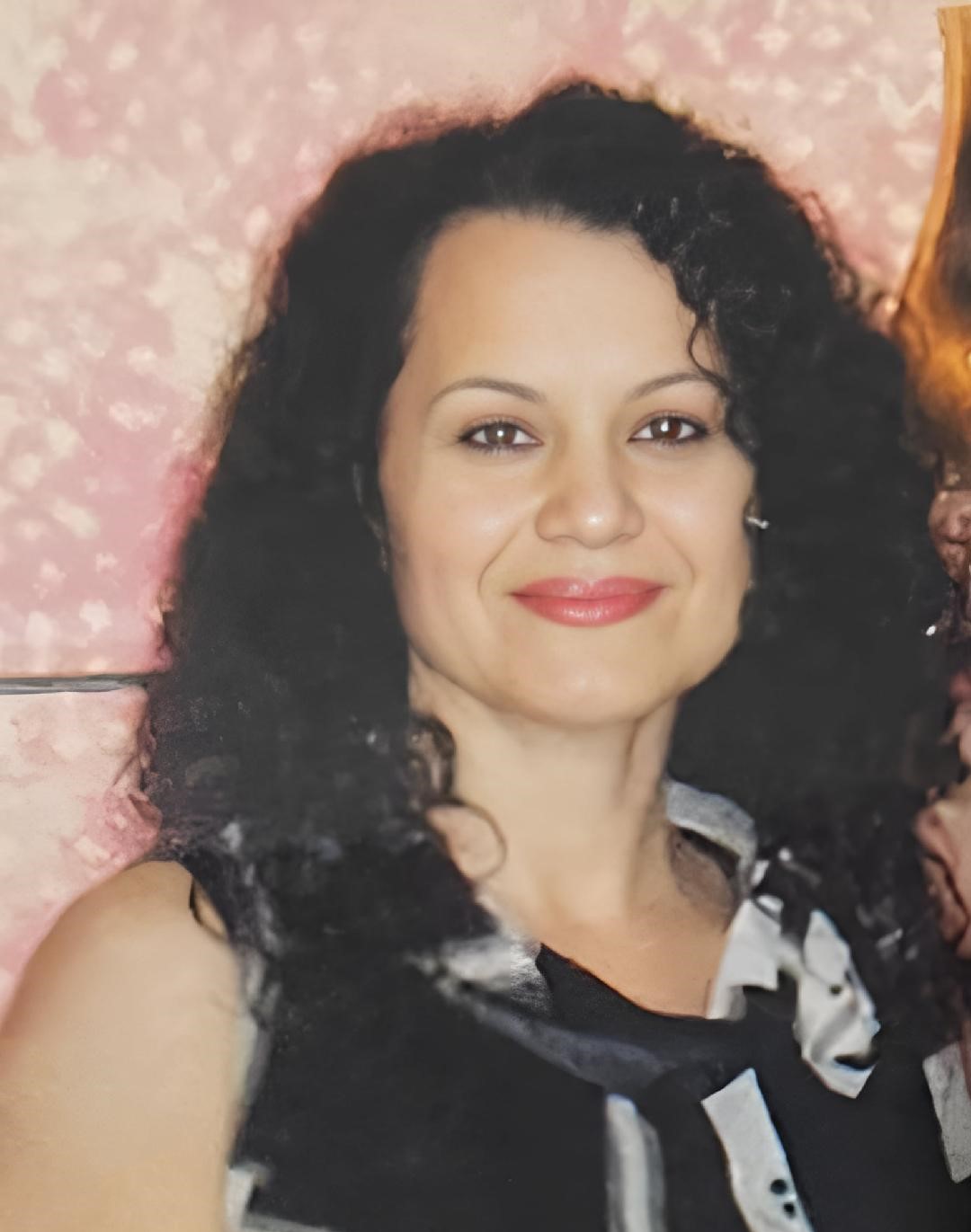 Angela Kosta: NË OAZIN E GALAKSISË SË LIRIKAVE TË DASHURISË TË AUTORIT ...